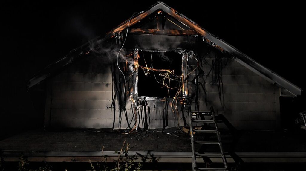 Guide To Lighting Strike Damage Homeowners Insurance Claims
